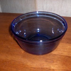 Anchor Hocking | Kitchen | Anchor Hocking Quart Blue Glass Mixing Bowl ...